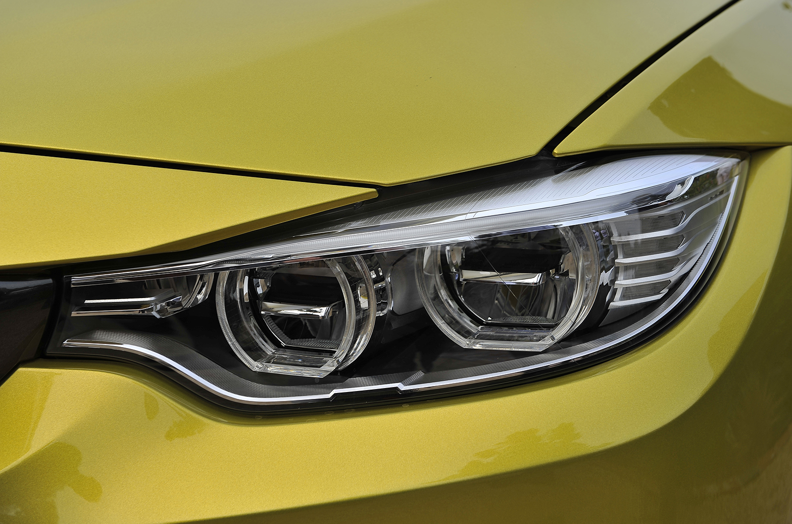 BMW M4 Concept ©BMW 028 – Tech & ALL